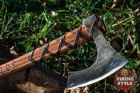 Traditional Viking Bearded Axe — VikingStyle