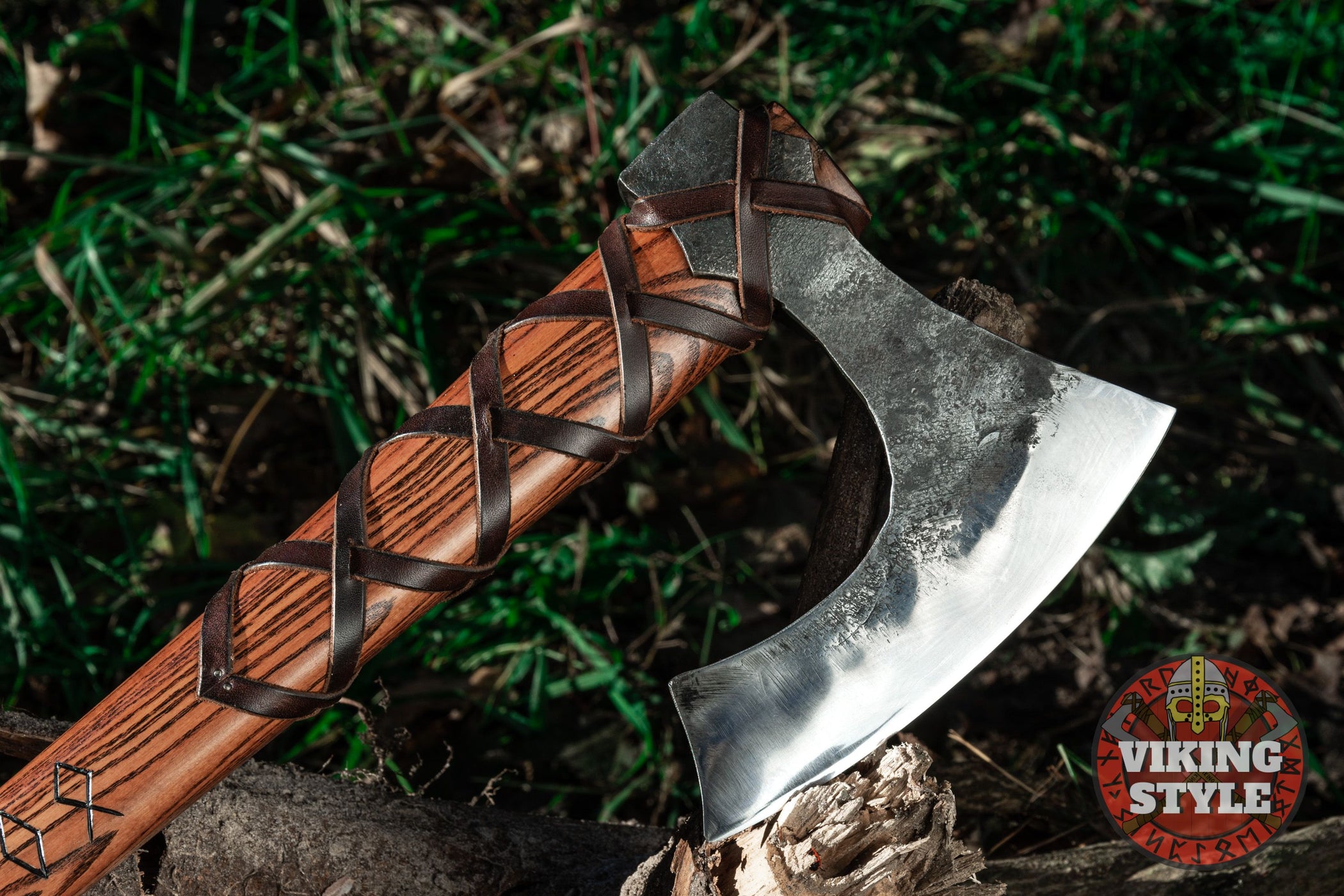 Traditional Viking Bearded Axe — VikingStyle
