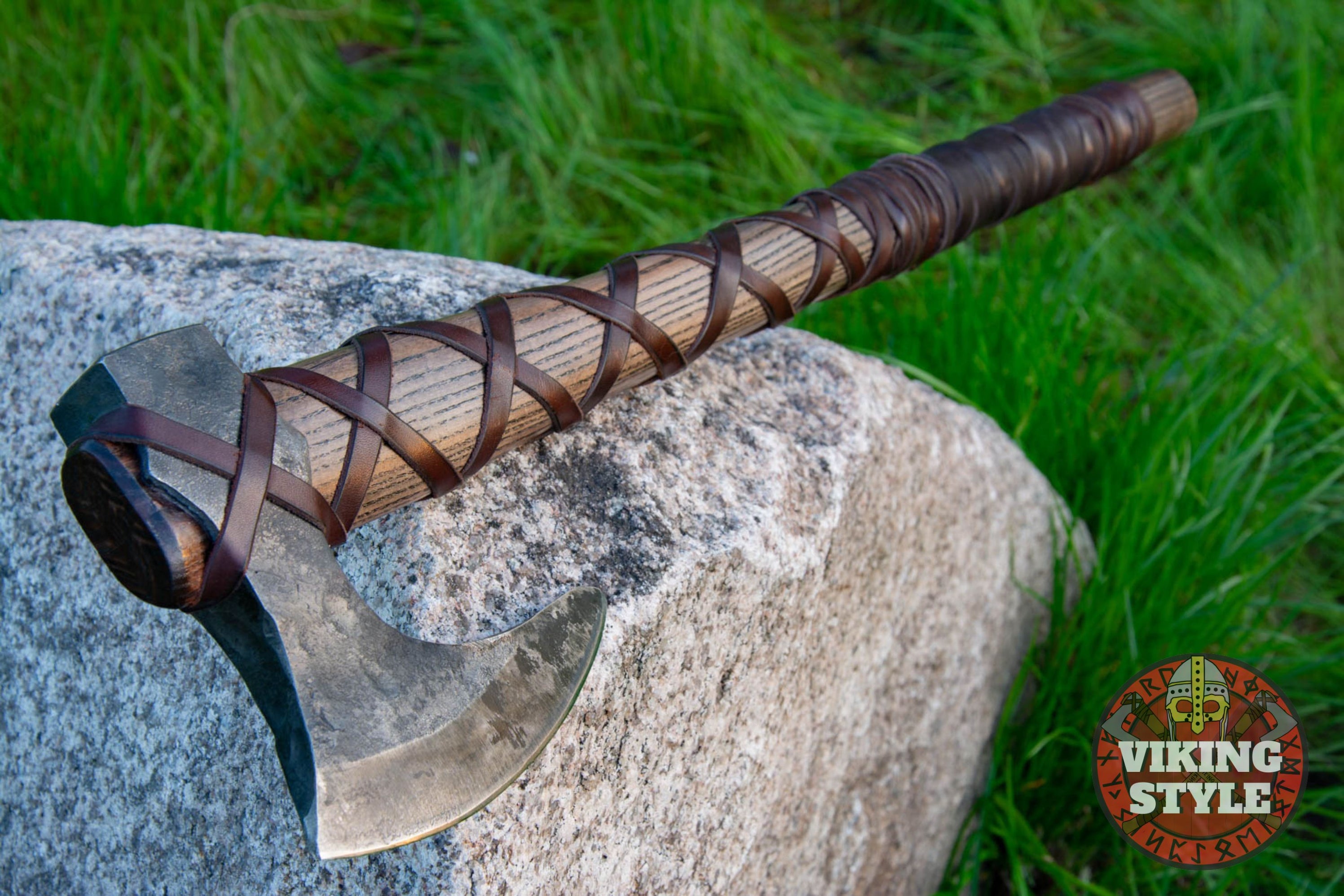 Hand Forged Ragnar Axe — VikingStyle