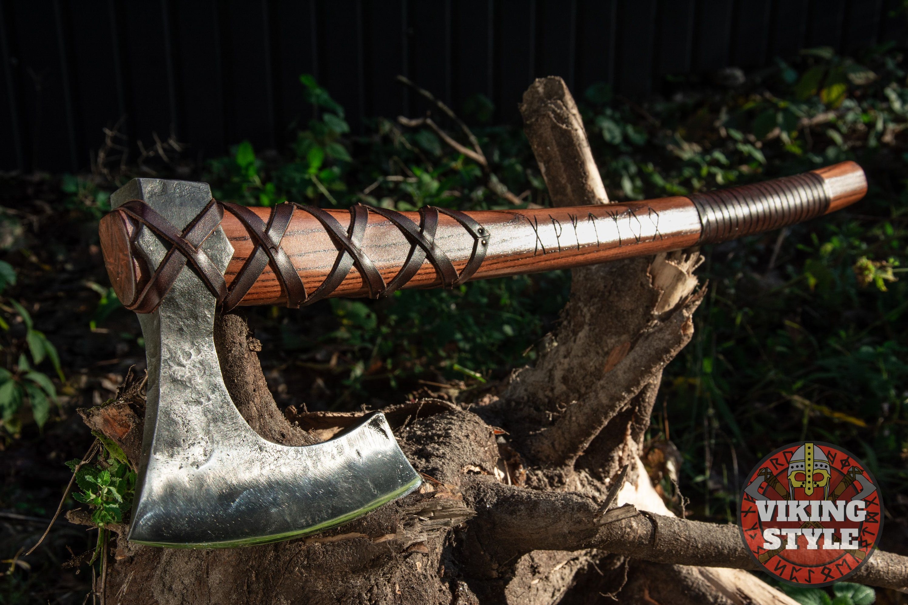 Traditional Viking Bearded Axe — VikingStyle