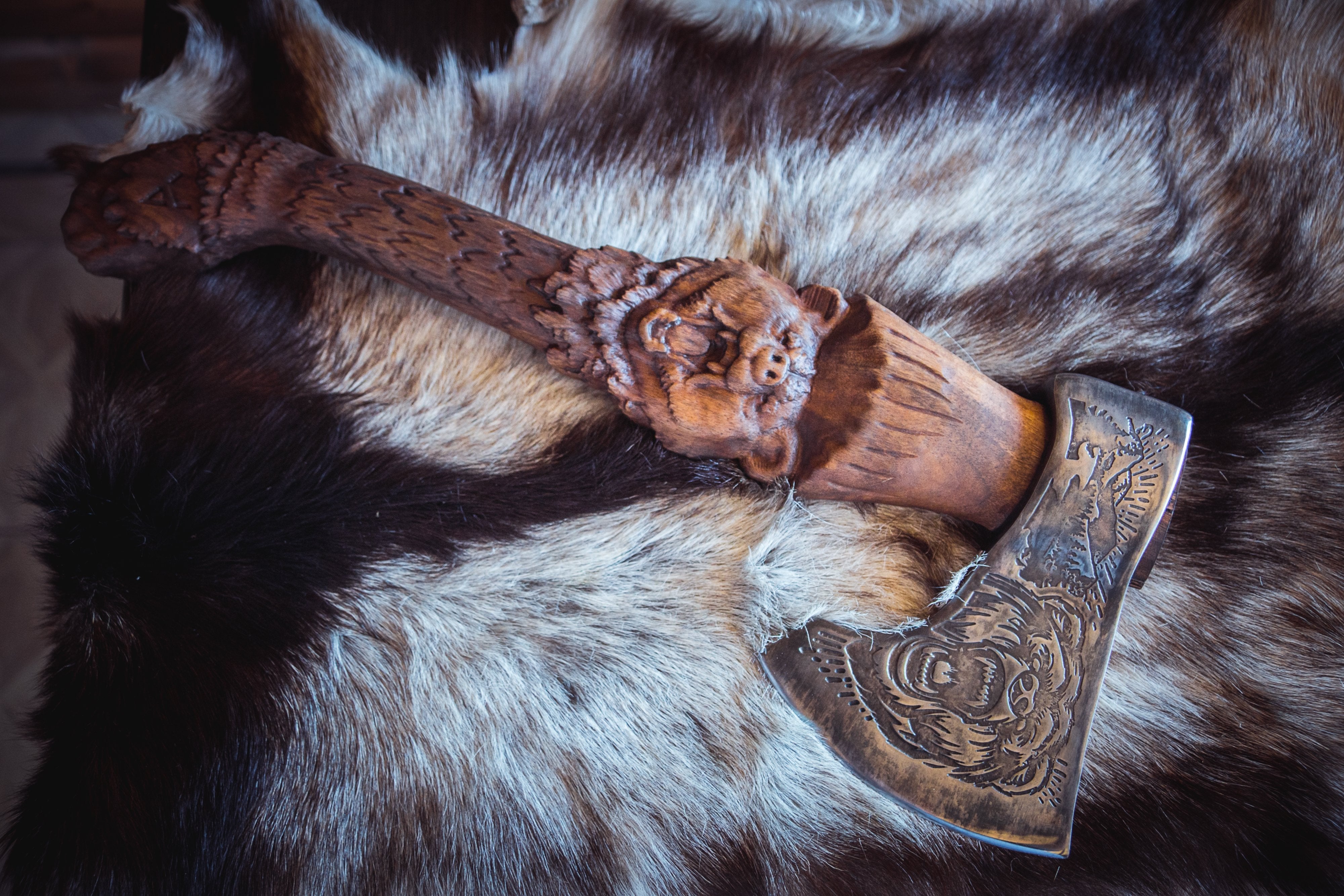 Handmade Viking Axe - Bear — VikingStyle